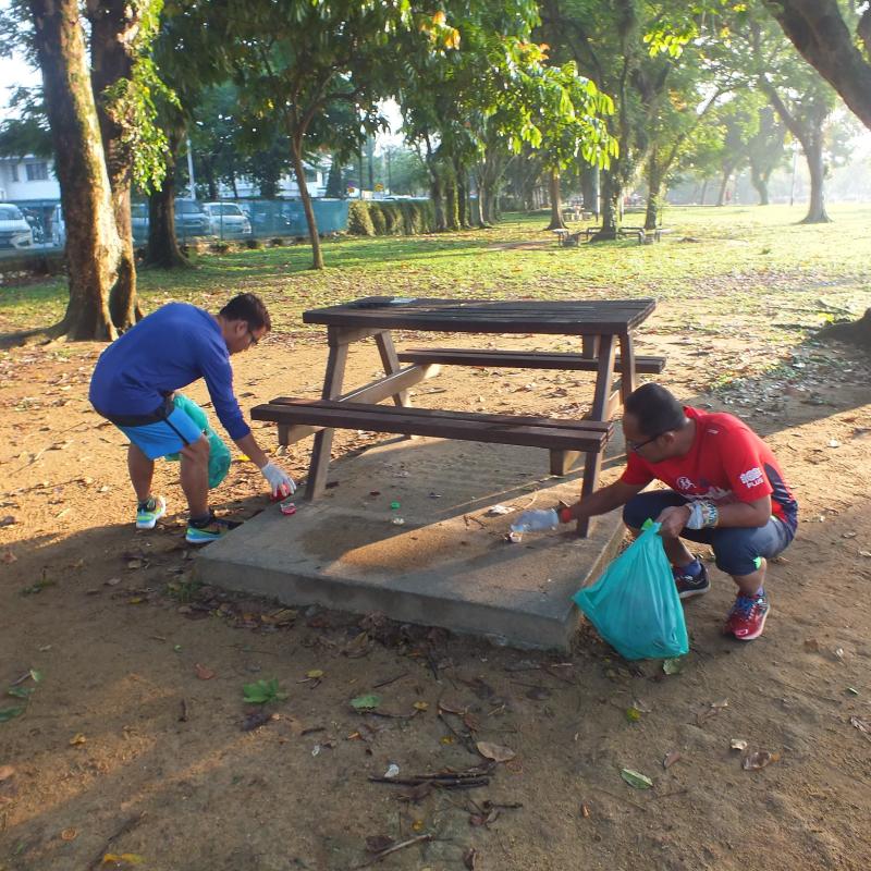 RUNNING WITH PASSION: Plogging in Malaysia: My First Plog @ Taman Tasik ...