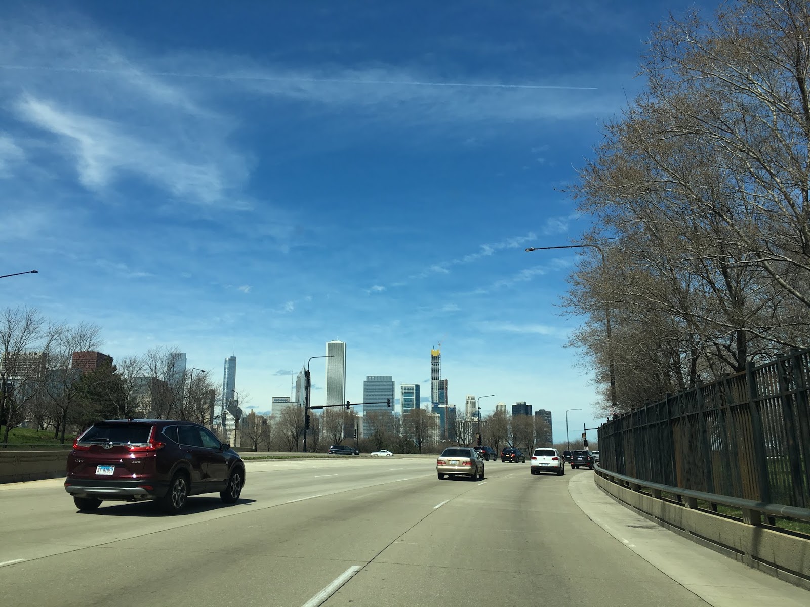 US Route 41 on Lake Shore Drive (Interstate 55 north to the Link Bridge)