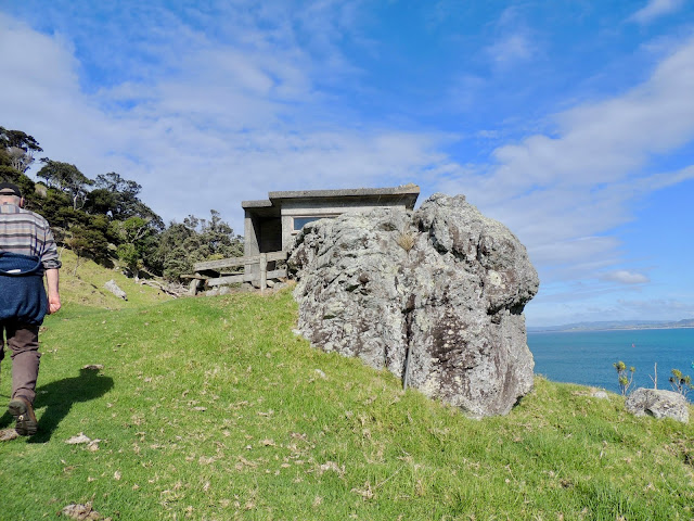 THE ROAD TAKEN : Busby Head Track