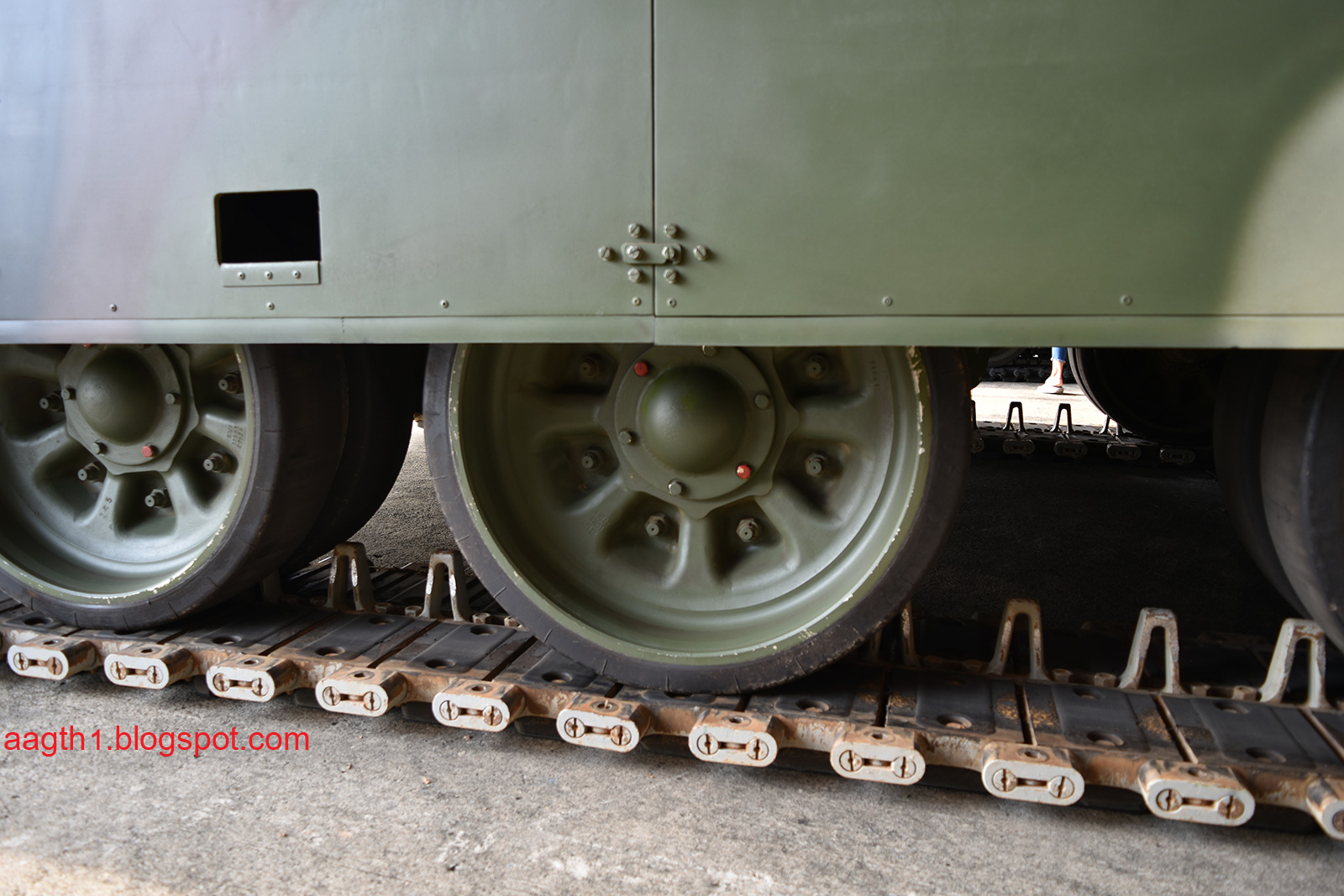 AAG_th บันทึกประจำวัน: รถถังหลัก VT4 Oplot และ M60A3 ในวันเด็ก ๒๕๖๑ กองพลทหารม้าที่๒ รักษาพระองค์