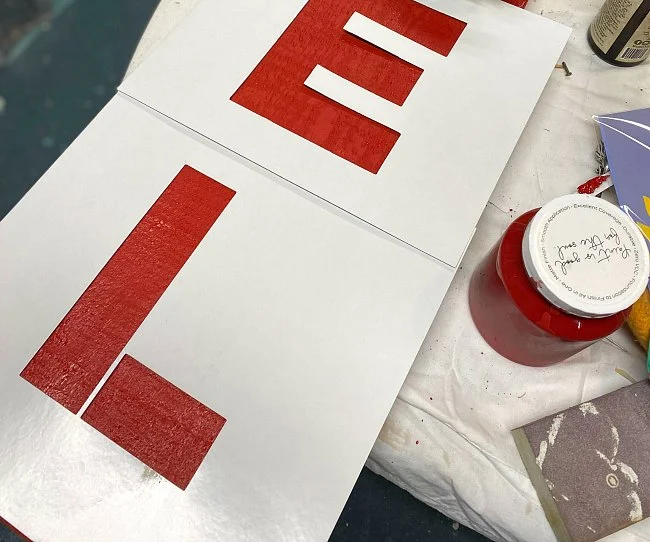 How to Paint a Two Sided Vertical Sign