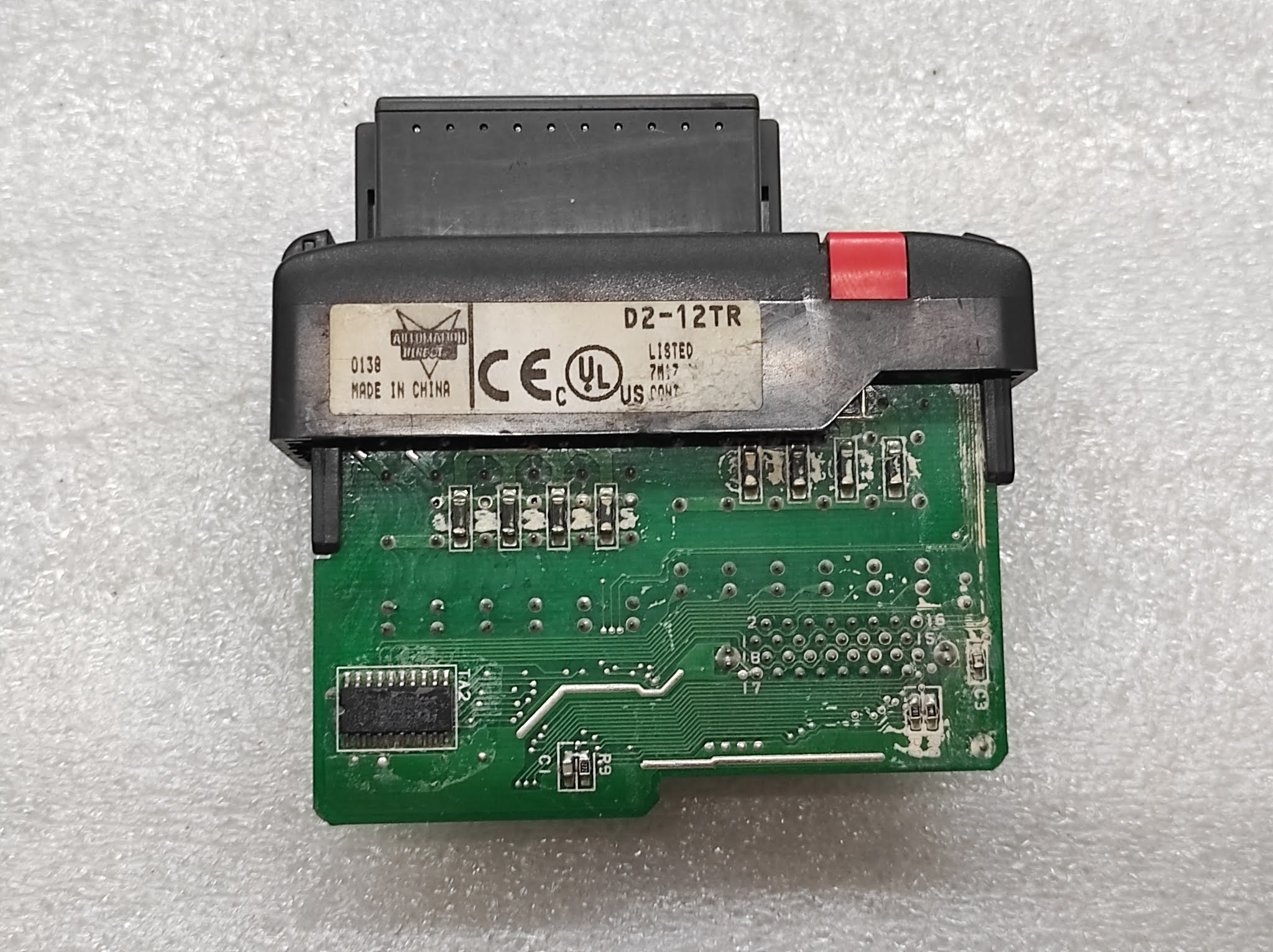 KOYO DIRECT LOGIC D2-12TR DL205 RELAY OUTPUT MODULE