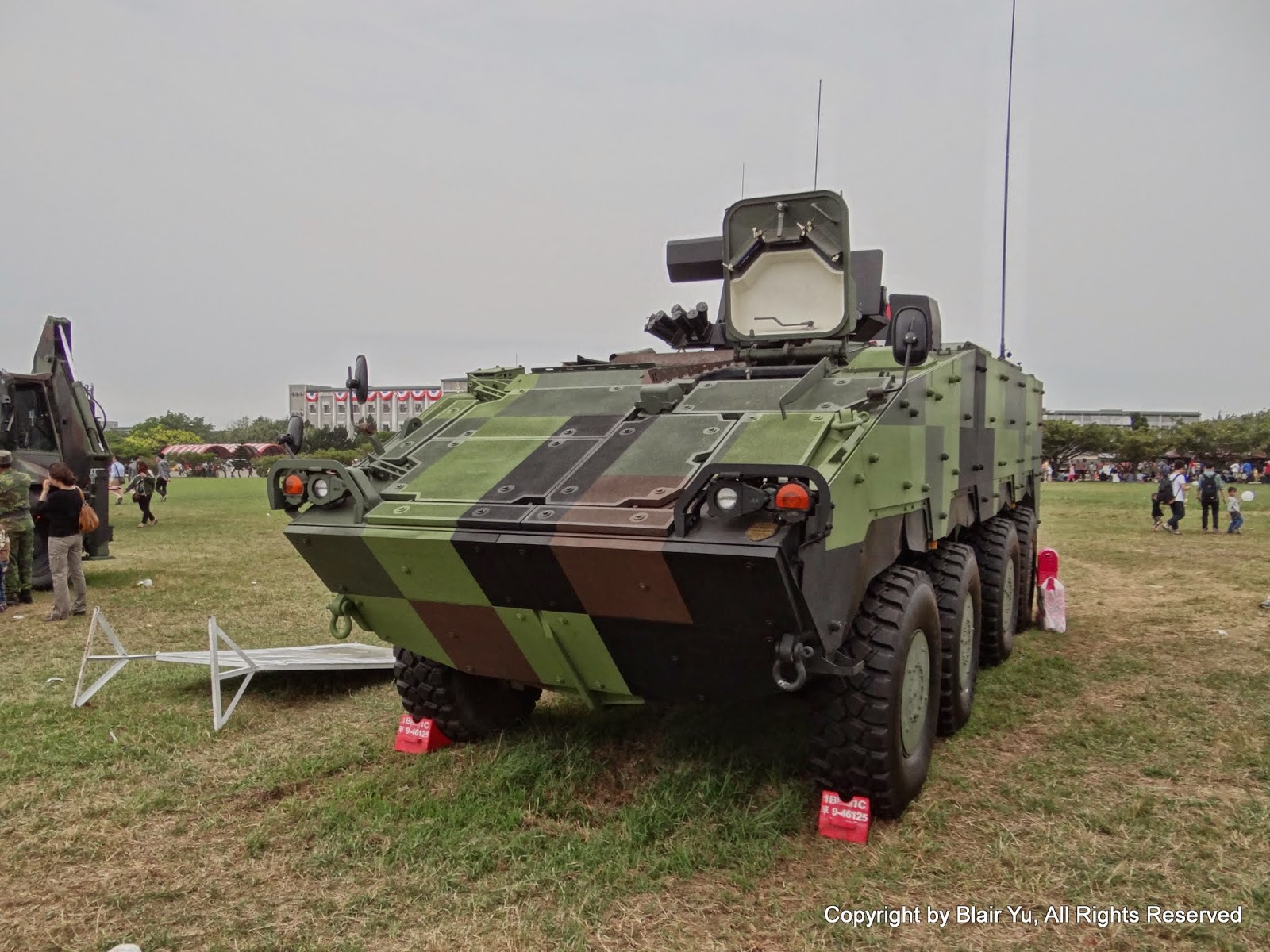 Blair's 軍事,警察及消防攝影: CM32 TIFV, Taiwan Infantry Fighting Vehicle 國造雲豹八輪 ...