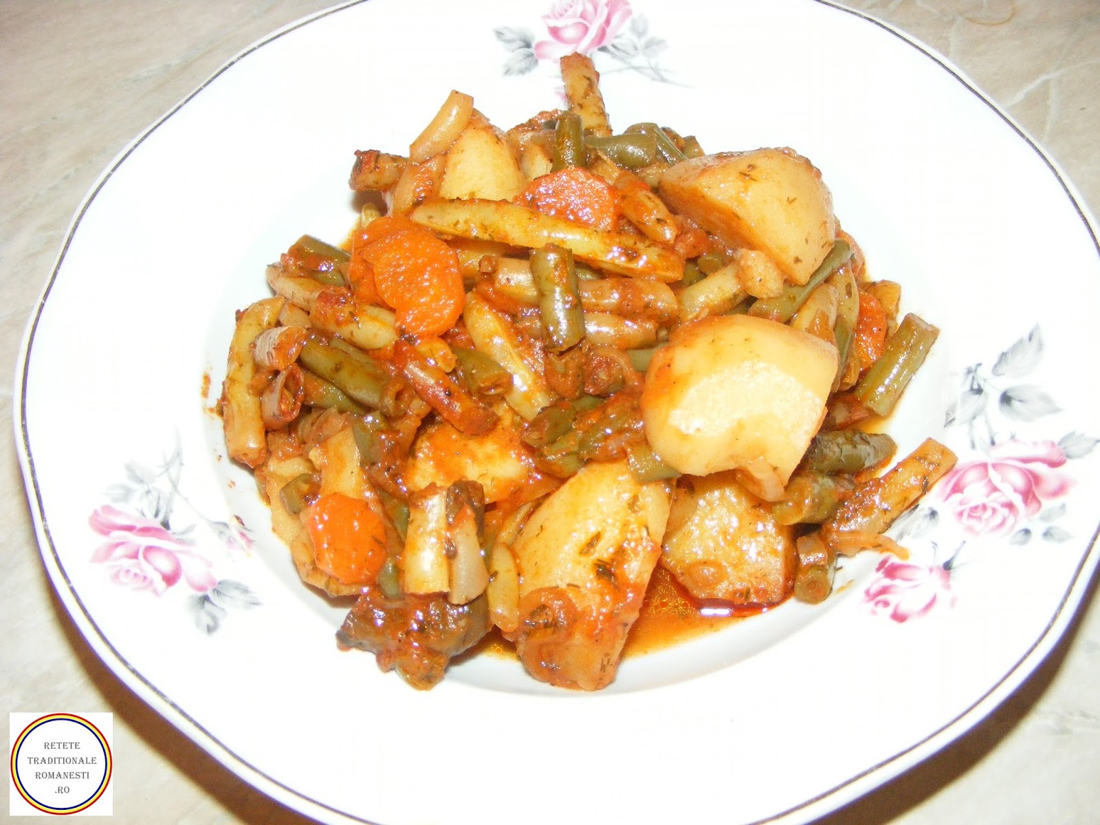 Ghiveci de legume de post reteta | Retetetraditionaleromanesti.ro