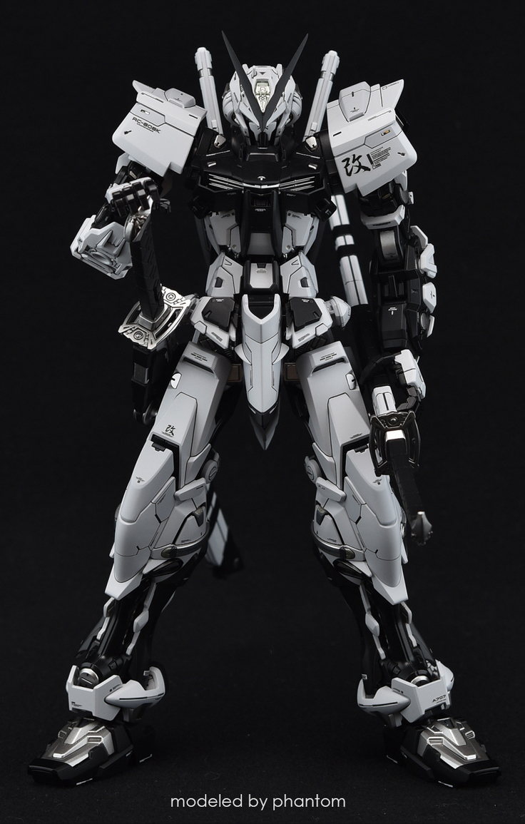 Custom Build: MG 1/100 Gundam Astray "Black" Frame