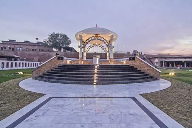 Bala Hissar Fort (Peshawar) - Pakistan Tourism