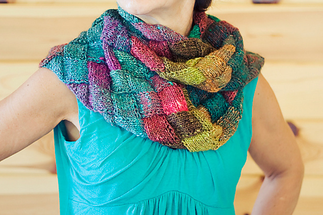 Ergahandmade: Knit Entrelac Scarf + Free Pattern + Video Tutorial