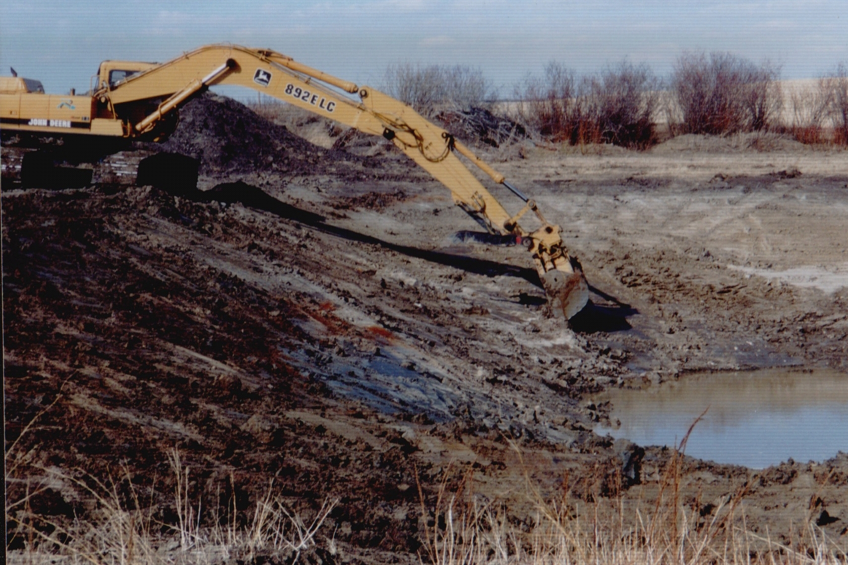The Blog Fodder: Remembering the Farm: Water, Wells and Dugouts