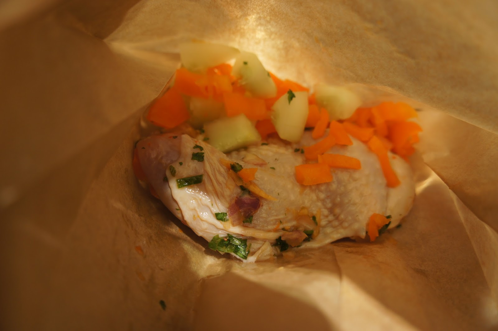 Say My Kitchen: Thai Basil Paper Bag Chicken 新鲜罗勒(九层塔)纸包鸡