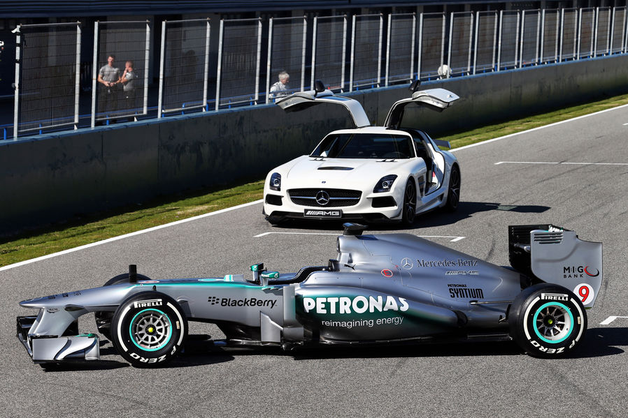 2013 Mercedes AMG F1 W04 ~ Car specifications - Automobile stats