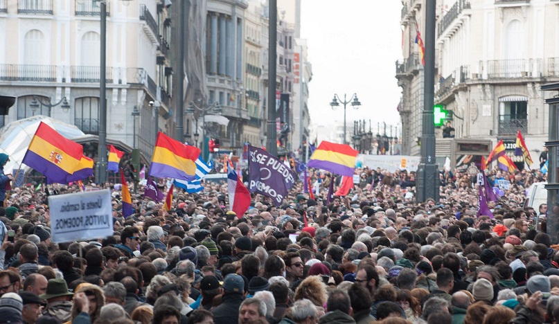 Caminando hacia la Tercera República