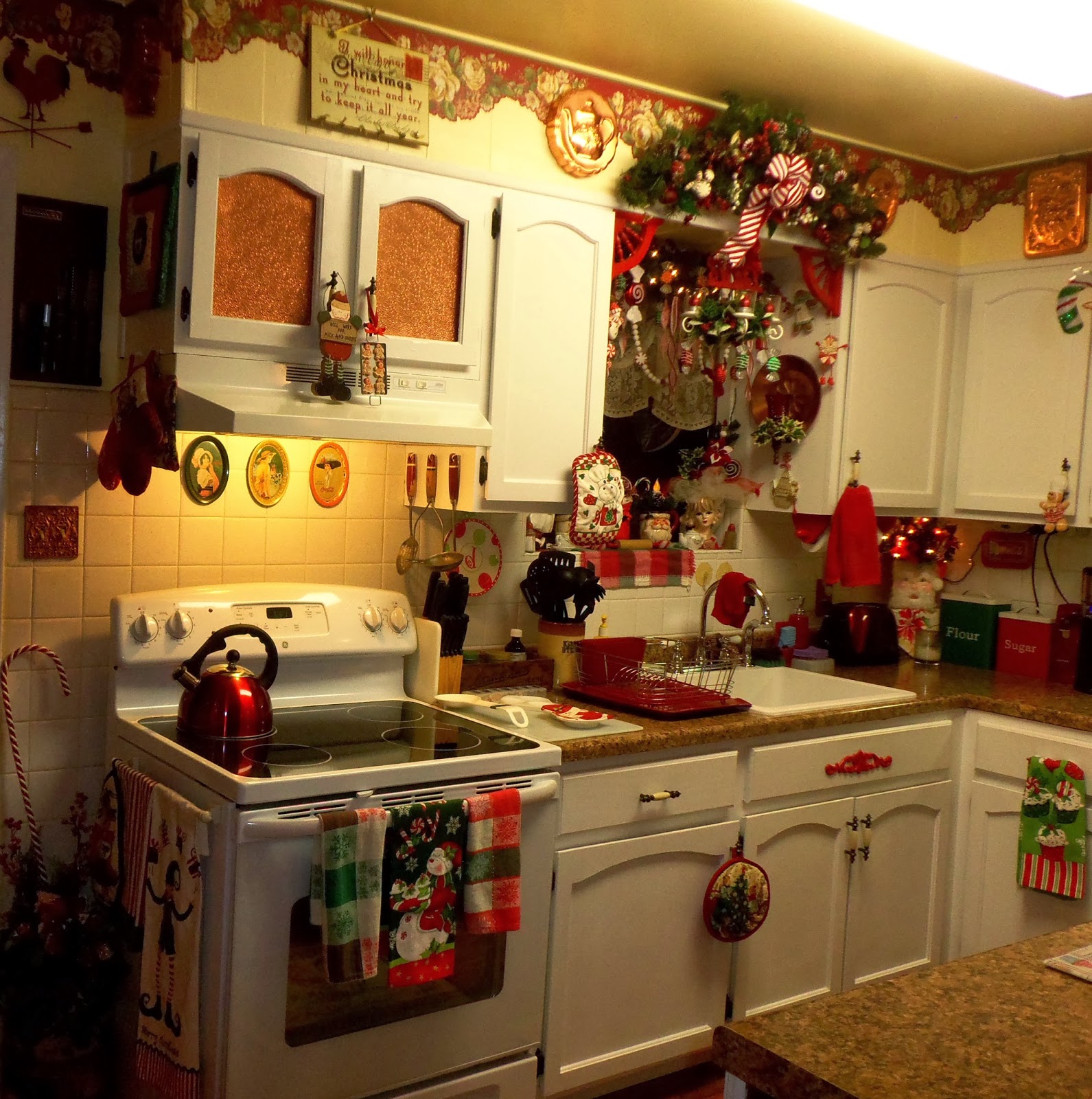 A DEBBIE-DABBLE CHRISTMAS: 2013 Christmas Home Tour, Part 4, A ...