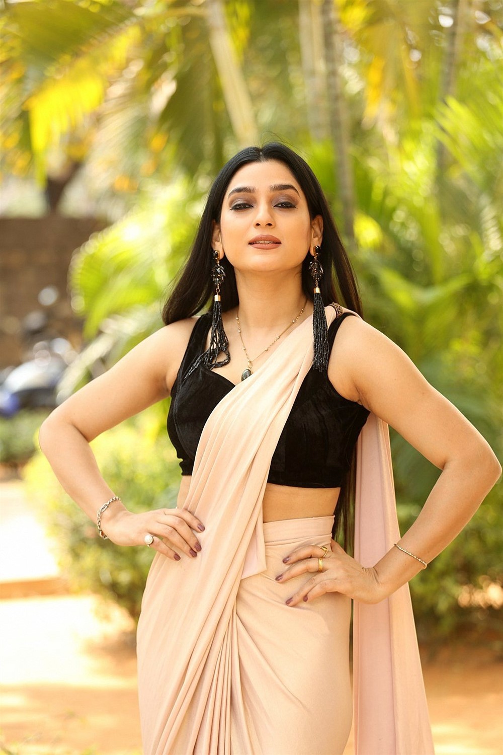 Haseen Mastan Mirza Saree Photos at Prasnistha Movie Audio Launch ...