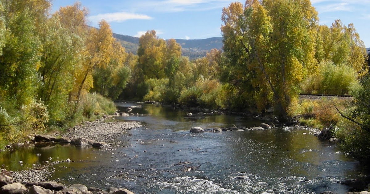 Gary's travels (DoubleEspresso): On the Yampa River Core Trail