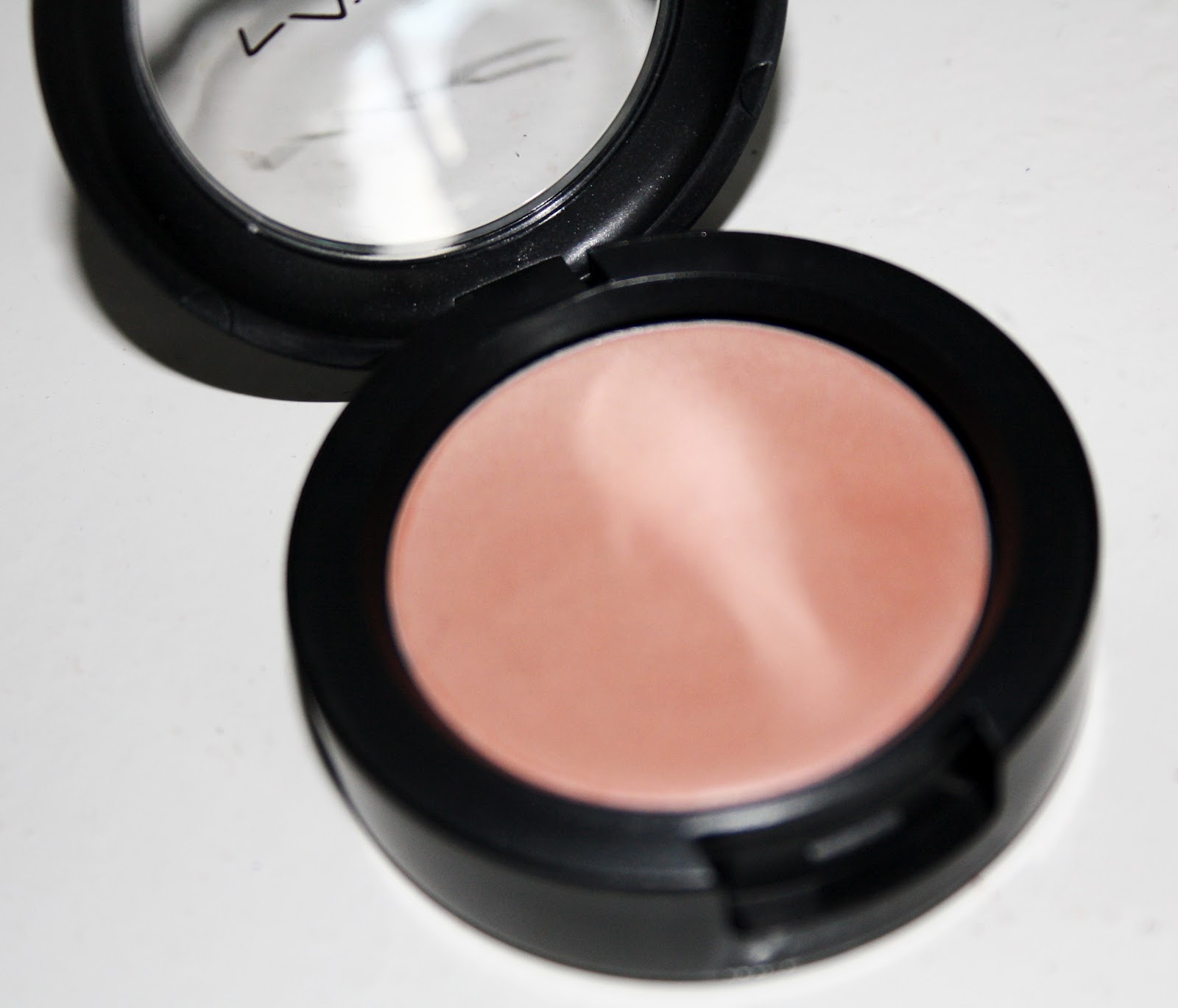 Beautiful Smudges - A Beauty, Fashion and Lifestyle Blog: MAC Cream ...