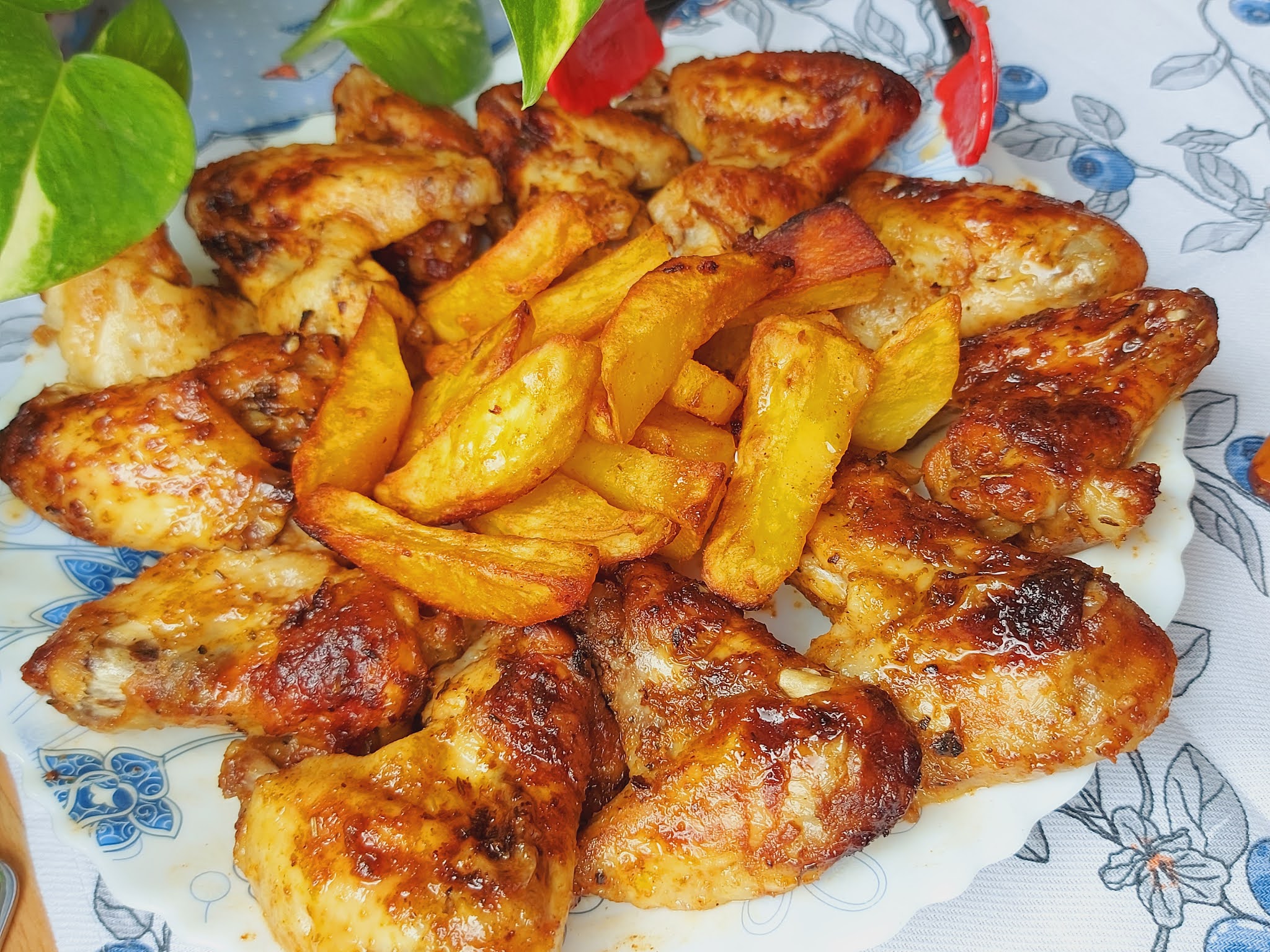 Ono kad vam cela kuća zamiriše . Pileča krilca u fantastičnoj marinadi ...