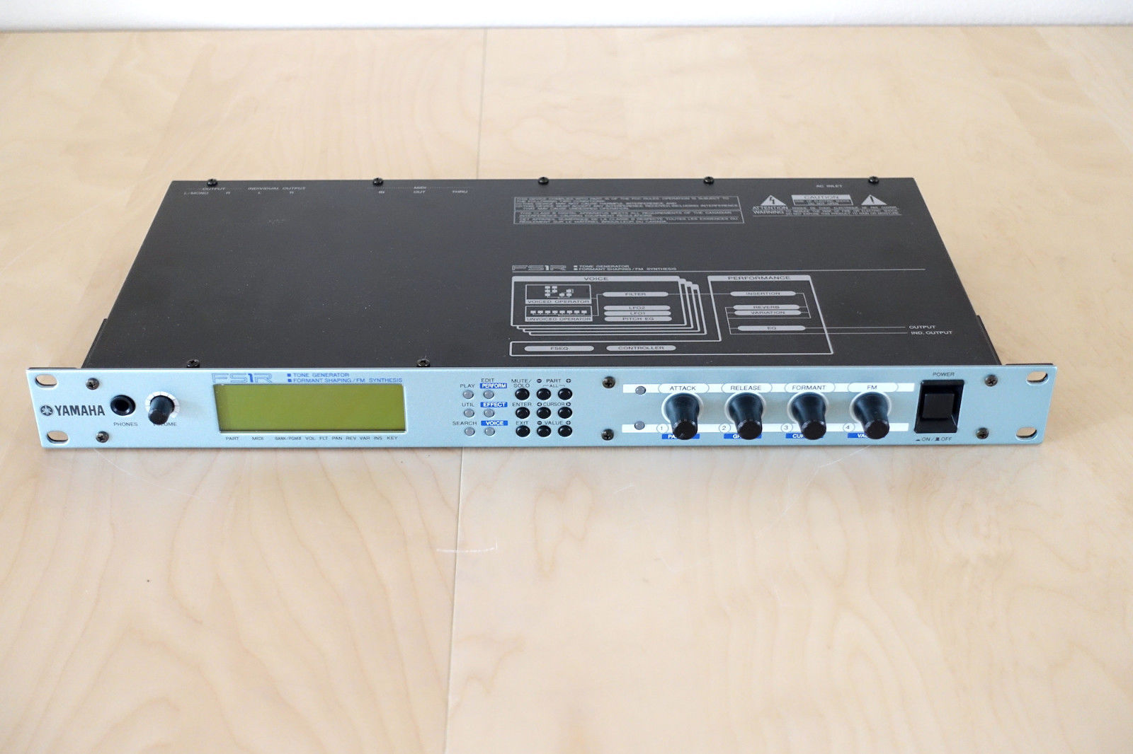 MATRIXSYNTH: Yamaha FS1R Rack Mount FM & Formant Synthesizer SN OX01928