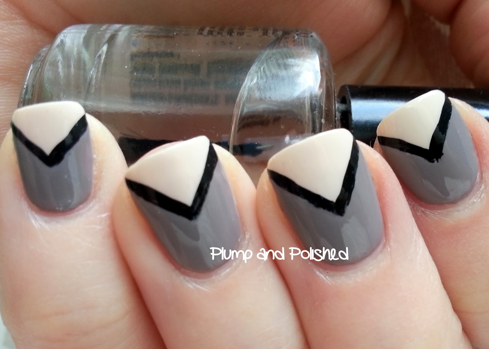 Plump and Polished: Simple Chevron Nail Art