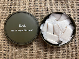 Epok All White Mini: No12 Frosty Green S2 & No17 Royal Bloom S2 ...