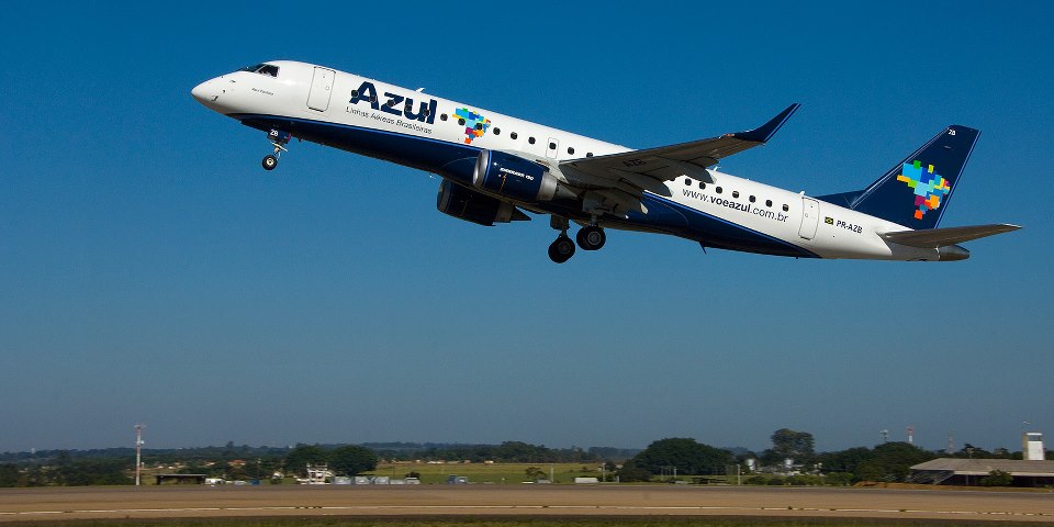 Azul lança tarifas a partir de R$ 89 e passagens com três mil Dotz para ...