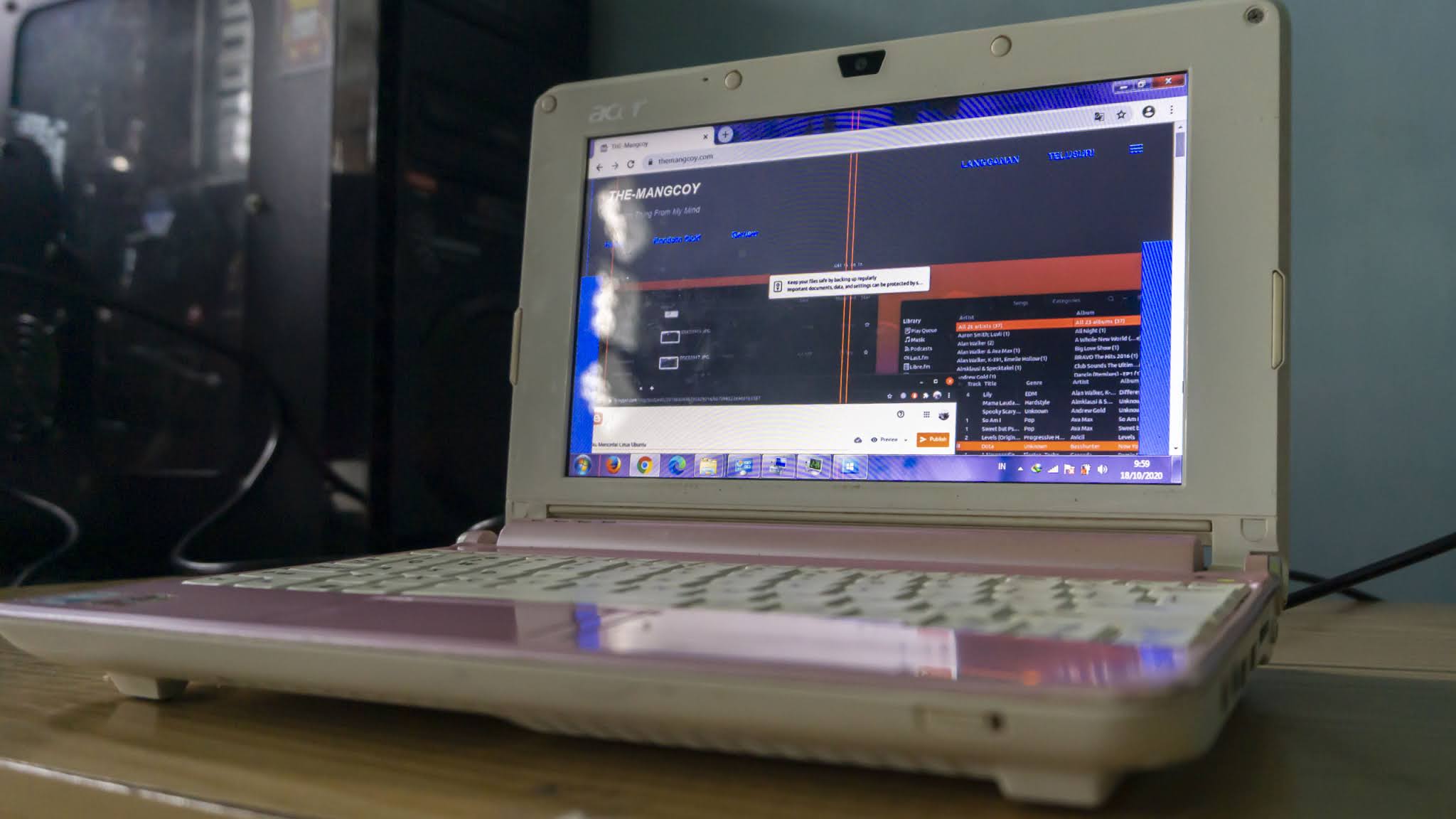 Review Acer Aspire One ZG5: Netbook Lawas Nan Imut dari Acer | THE-Mangcoy