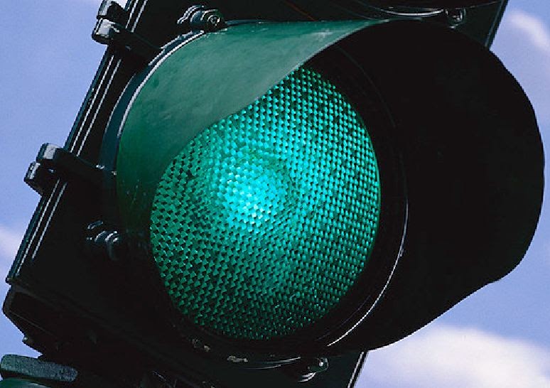 DeBause.com: Green Light!