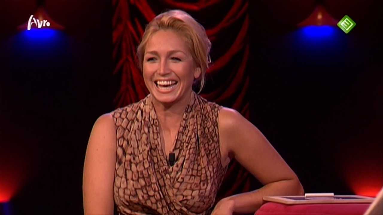 Dutch Babes: Do Dominique Rijpma van Hulst 'Mag ik U kussen' @ Dutch Babes