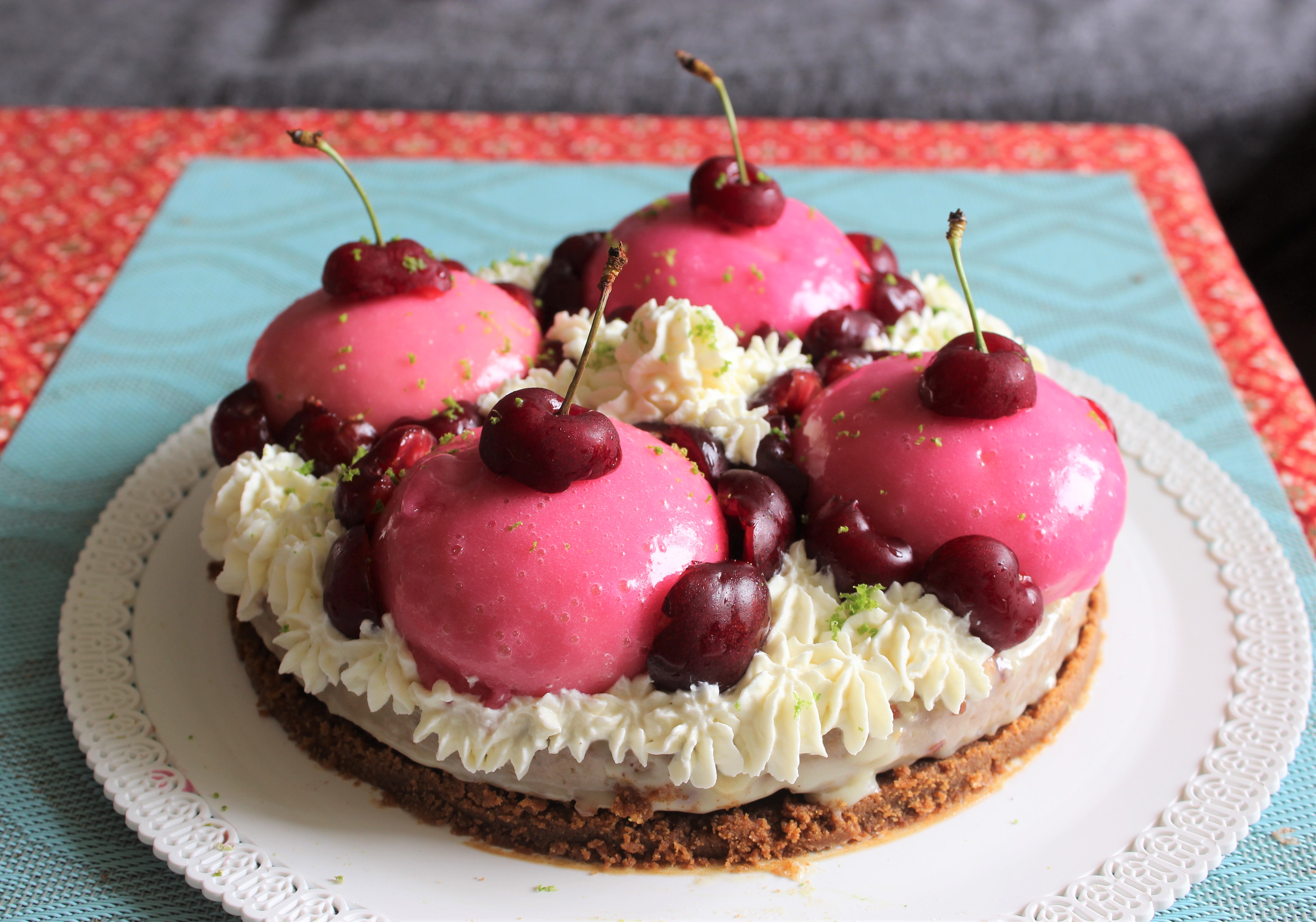 Patiss' comme un chef: ENTREMETS CERISES VANILLE