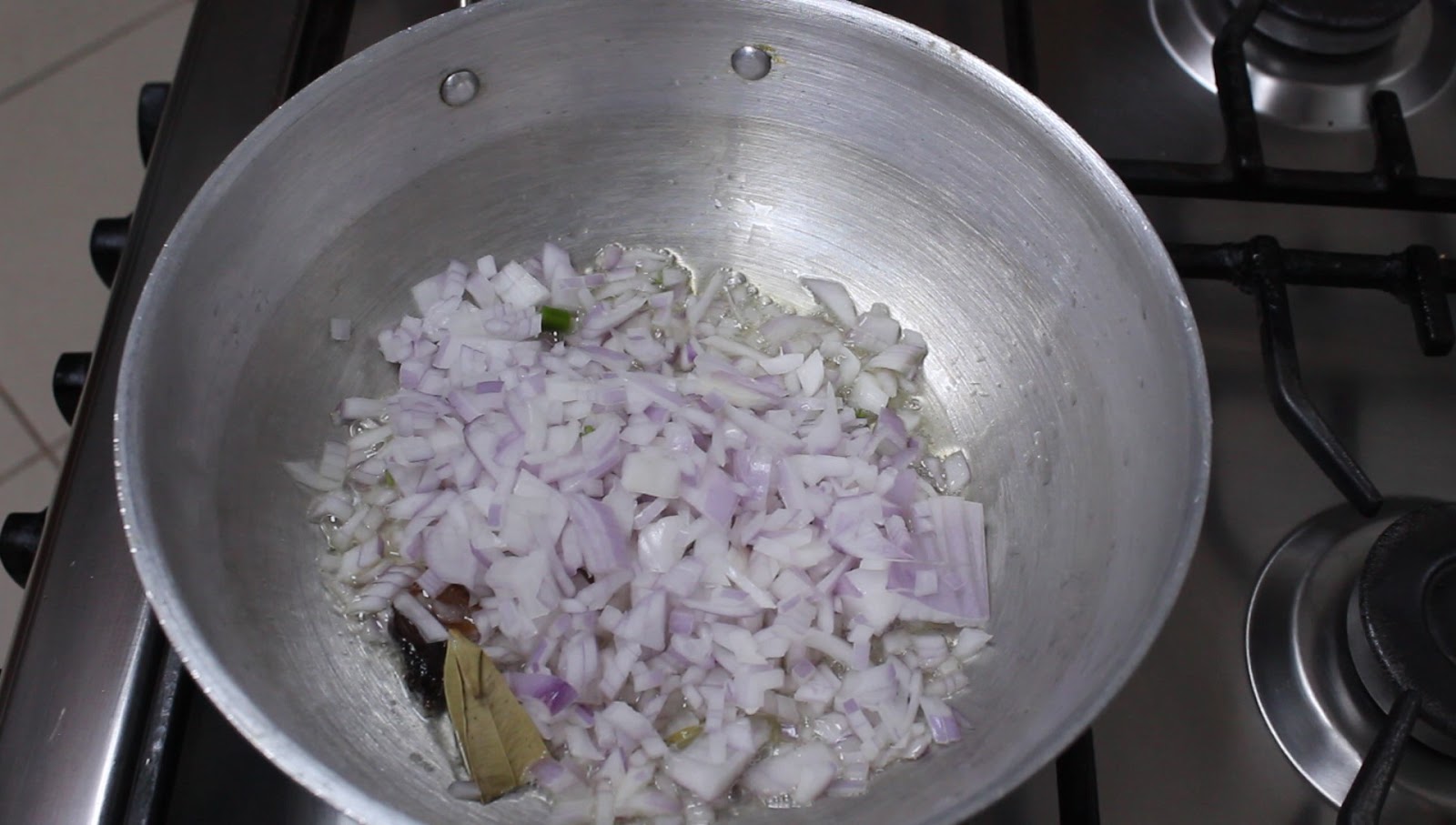 Sindhi Style Bhuna Keema Mutton Mix • My Culinary Expressions