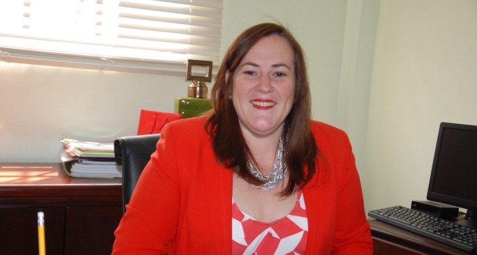 Janet Camilo "Mujeres maltratadas utilizarán el botón de pánico para su ...