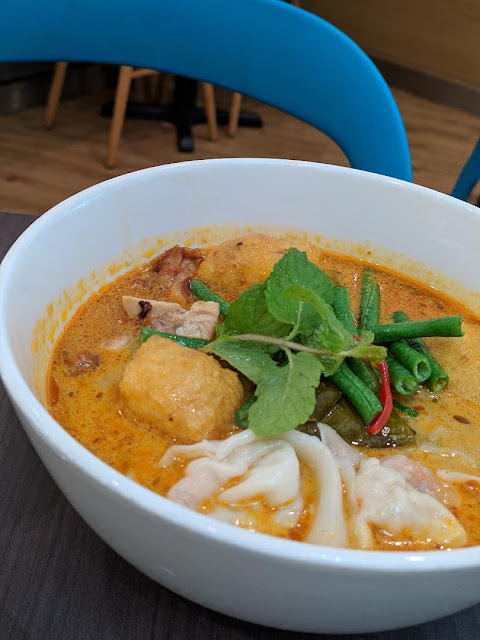 Yan's Family, Frens, Travel, And Food Journal: Cafe Sepiring, Paradigm ...