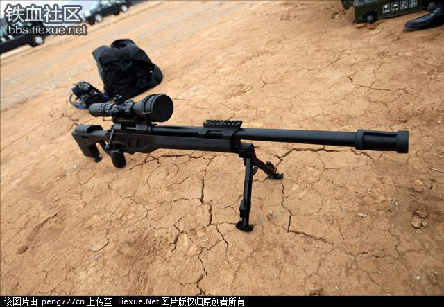 China Defense Blog: Photos of the day: JS 5.8mm Sniper Rifle