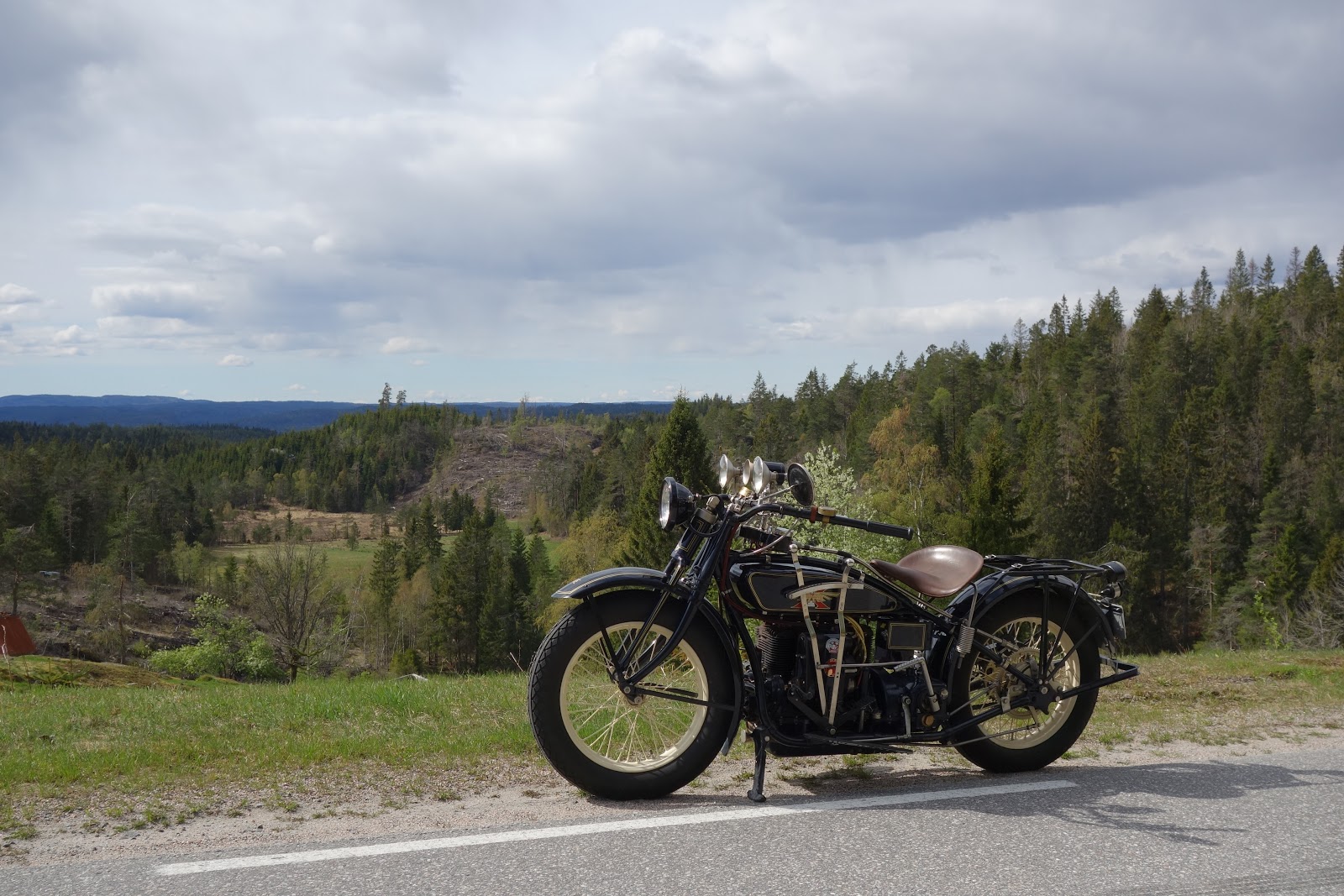 American Motorcycles Norway / Veteran-Mc.com: Out riding