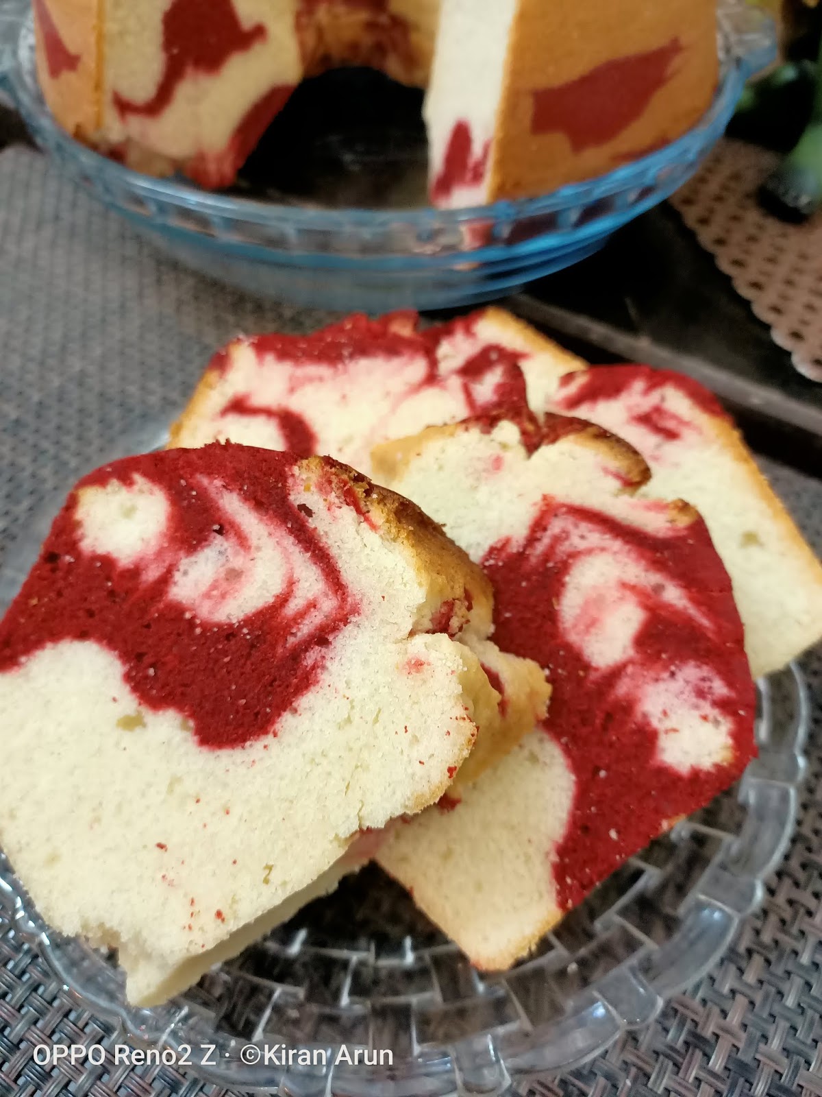 Red velvet marble cake