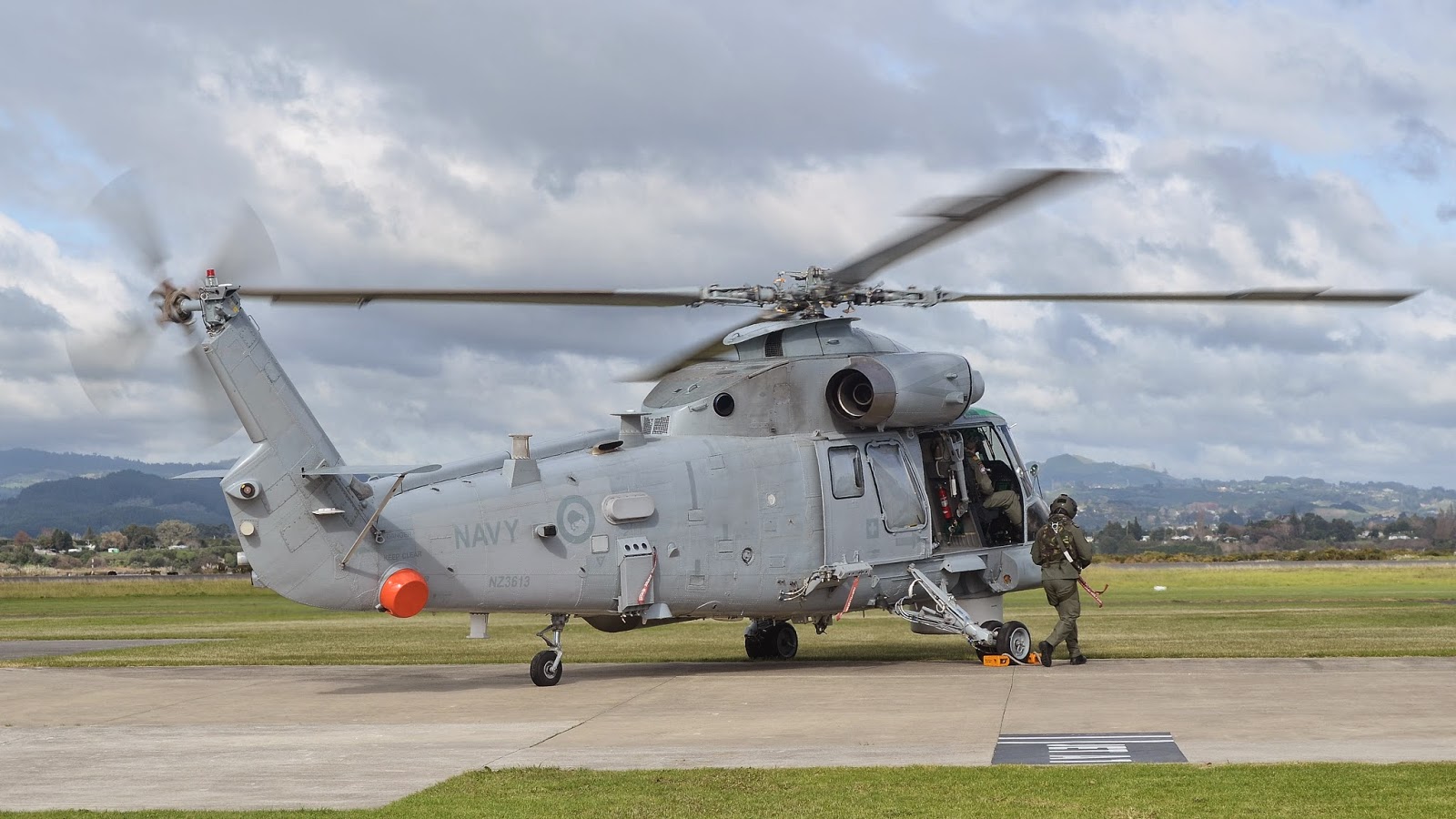 Tauranga Spotter: RNZAF SEASPRITE