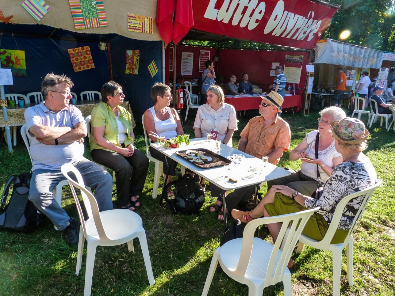 Blog de Lutte Ouvrière d'Argenteuil: Lutte ouvrière, la fête, photos et petit élément personnel (2)