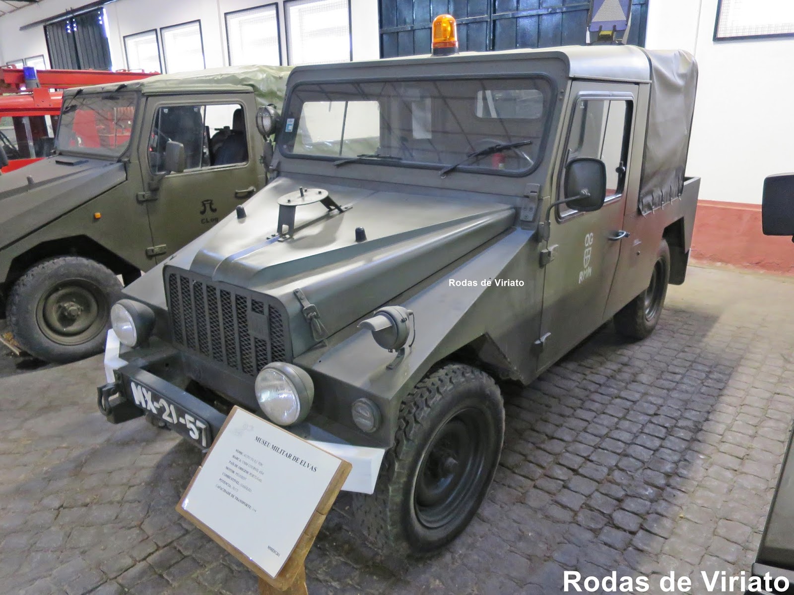 Jipe UMM Cournil 4x4 - Museu Militar de Elvas