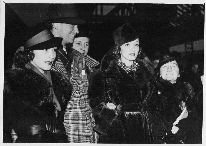 Marlene Dietrich Collection: Marlene Dietrich, Douglas Fairbanks Jr ...