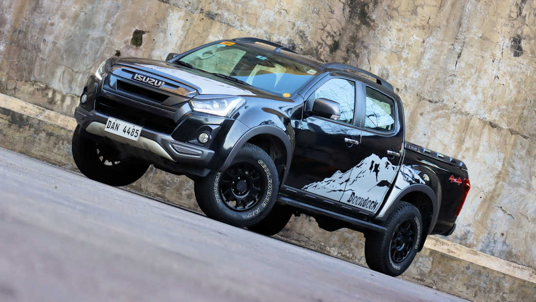 Review: 2020 Isuzu D-Max Boondock 4x4 MT | CarGuide.PH | Philippine Car News, Car Reviews, Car ...