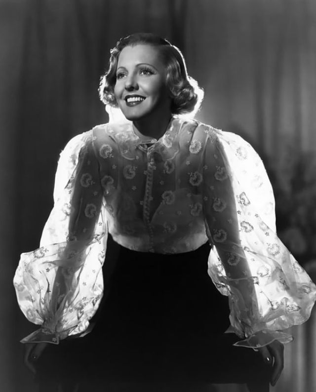 40 Gorgeous Photos of Jean Arthur in the 1920s and ’30s ~ Vintage Everyday