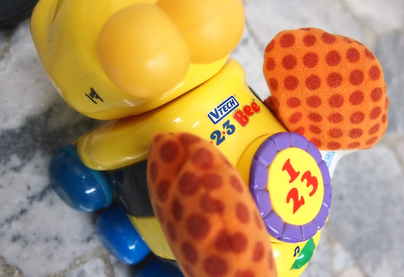 JuaiMurah: Vtech 123 Bee