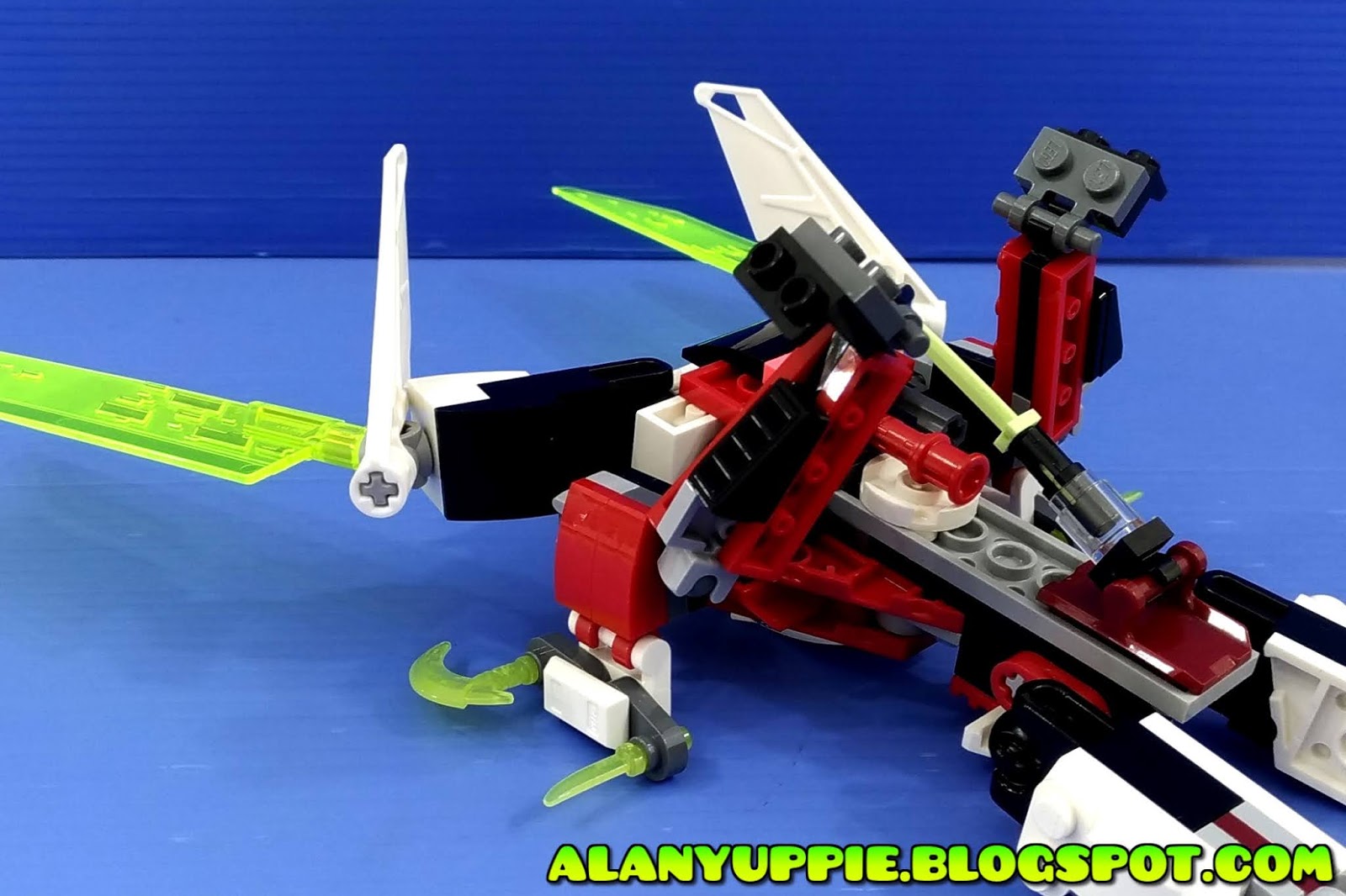 Alanyuppie's LEGO Transformers: Kai's Mech Bug aka Insecticon Shrapnel ...