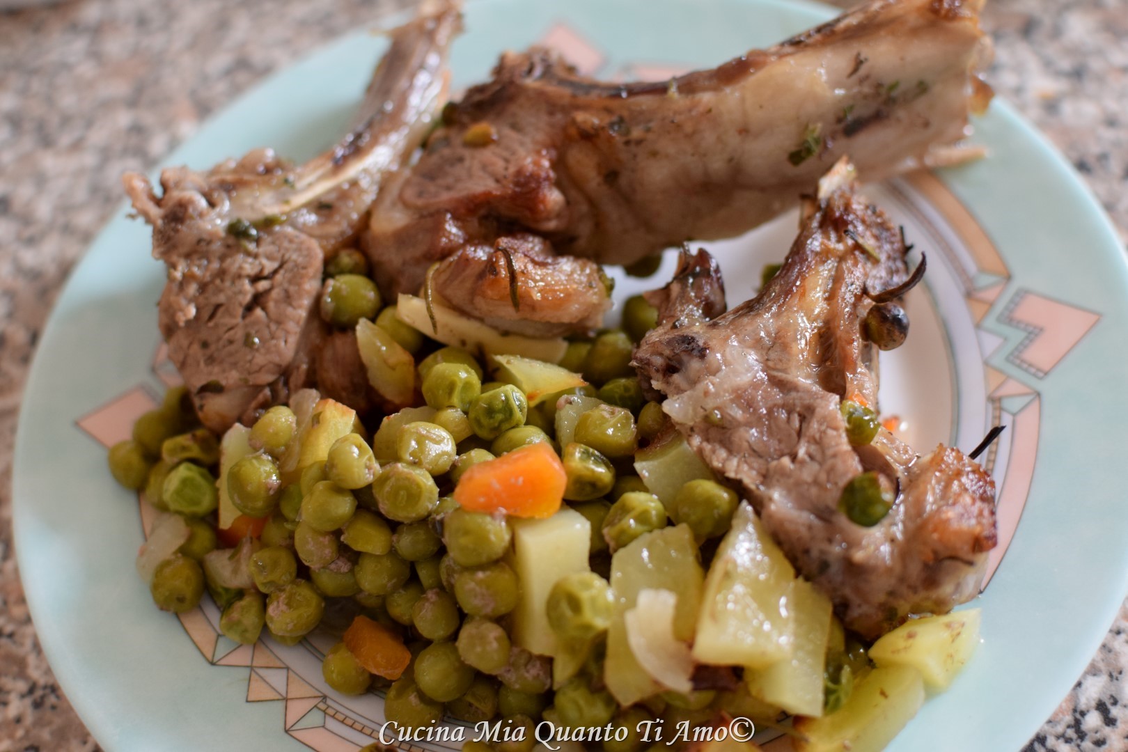 Agnello al forno con piselli e patate - Cucina Mia Quanto Ti Amo