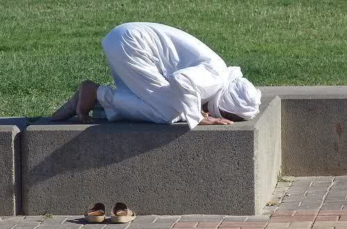 Islam: Why pray everywhere