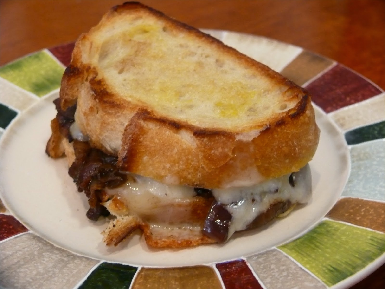 Imperfect & Fabulous: Balsamic & Bacon Caramelized Onion Grilled Cheese