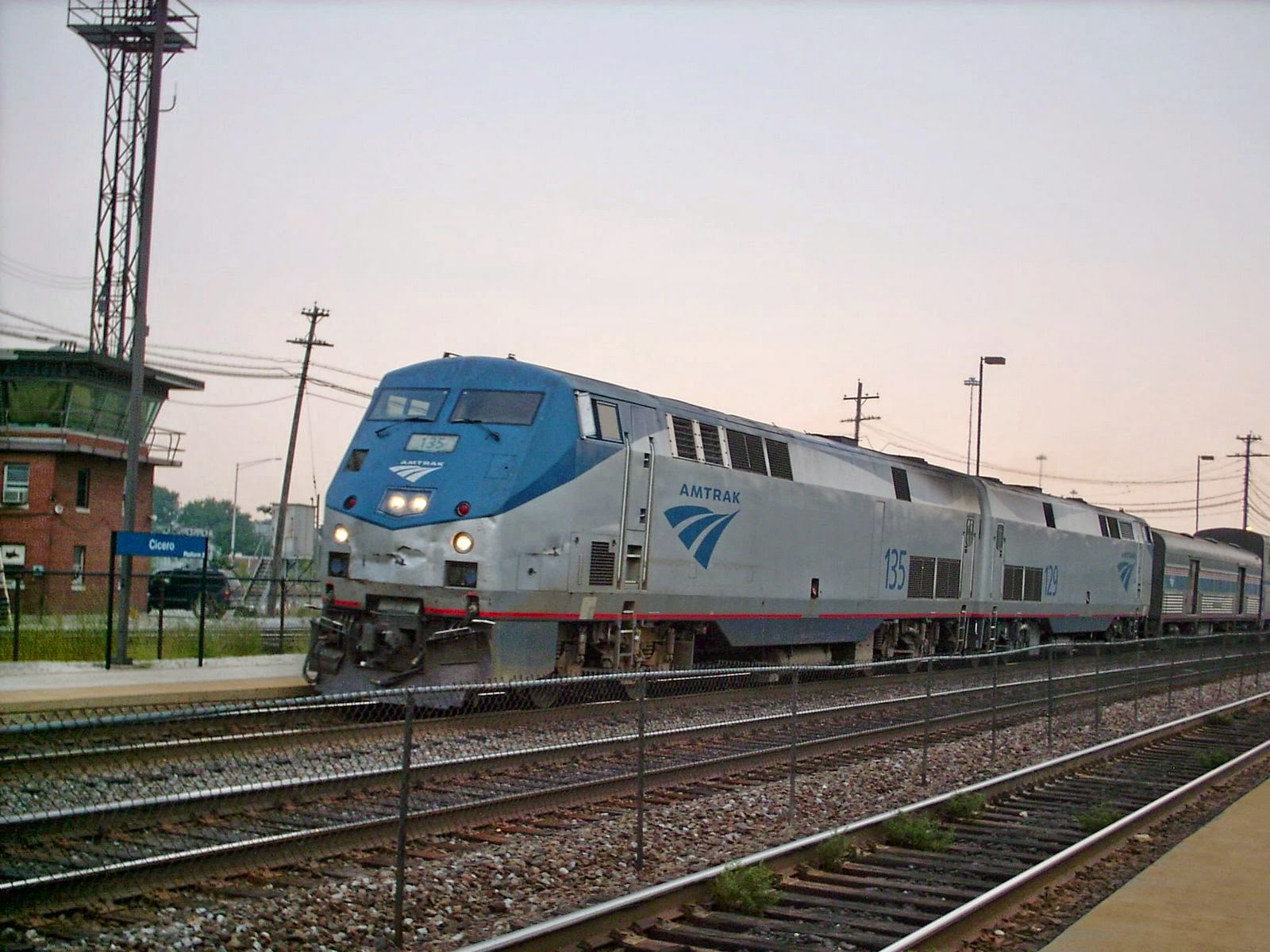 Eddie's Rail Fan Page: A Chicago bound Amtrak passenger train, passing ...
