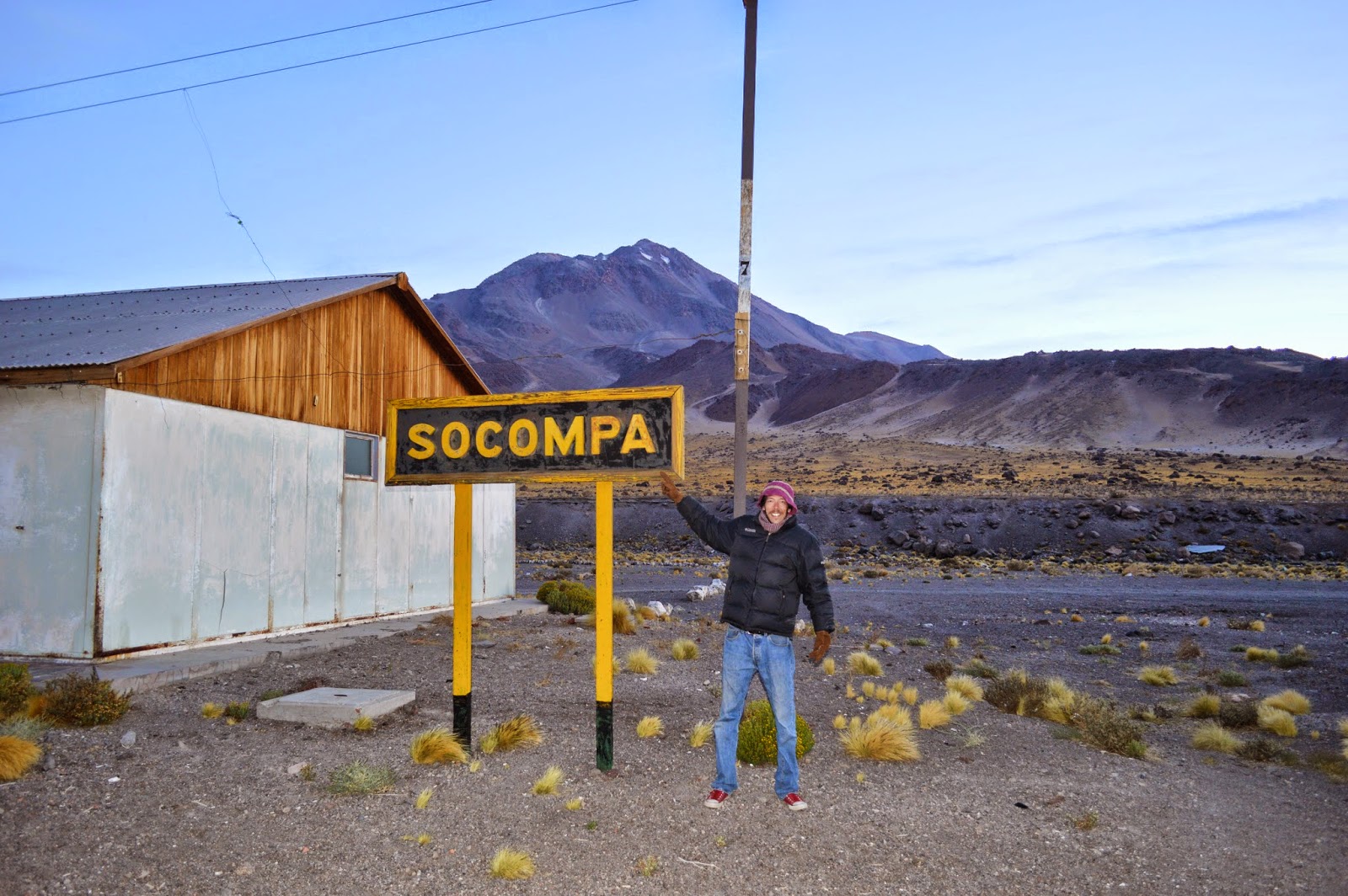 POR TIERRA POR LA TIERRA: De Mina Julia hacia Antofagasta de la Sierra ...