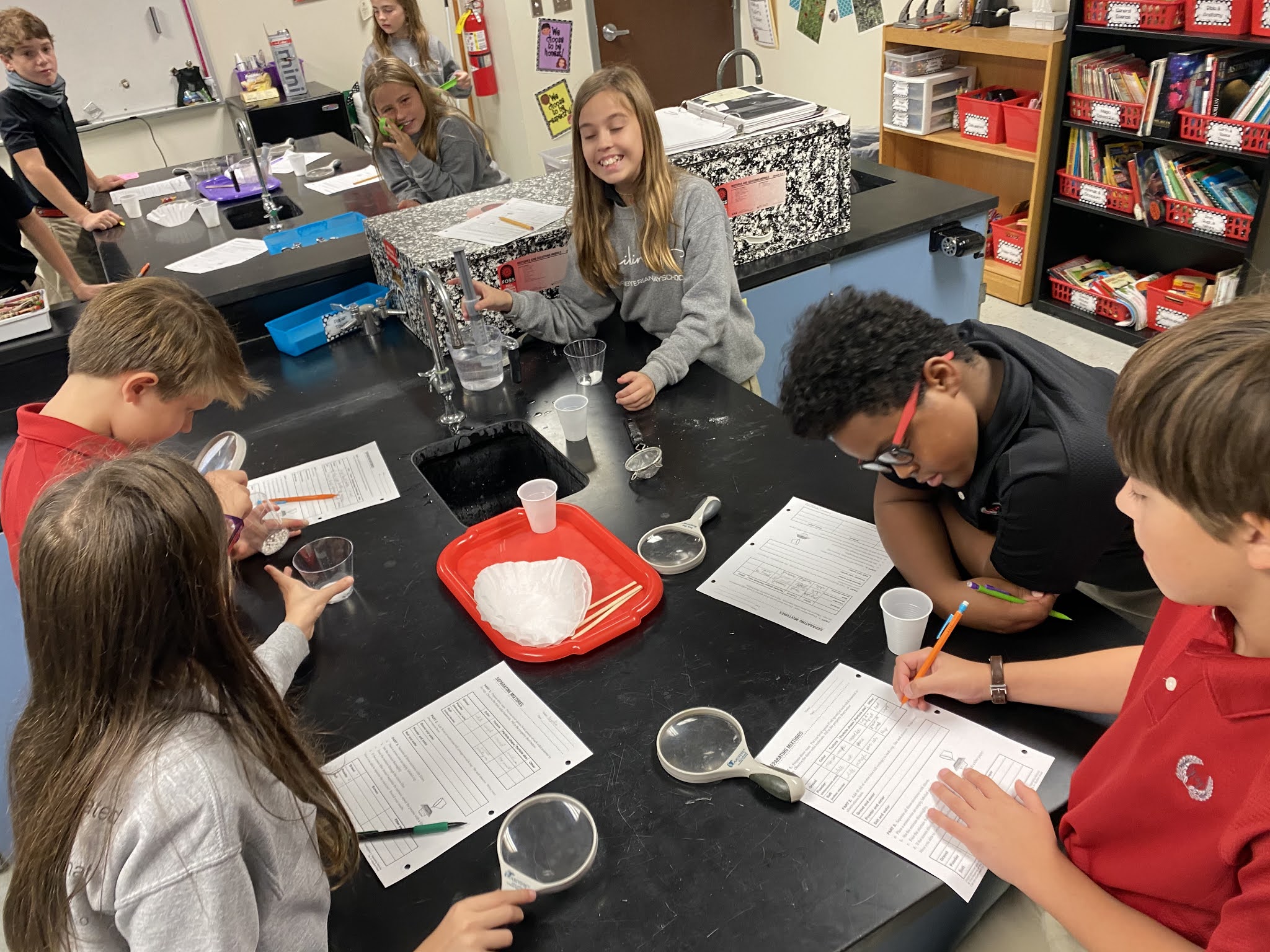 FPD Elementary Science Lab: 5th Grade: Mixtures and Solutions Lab