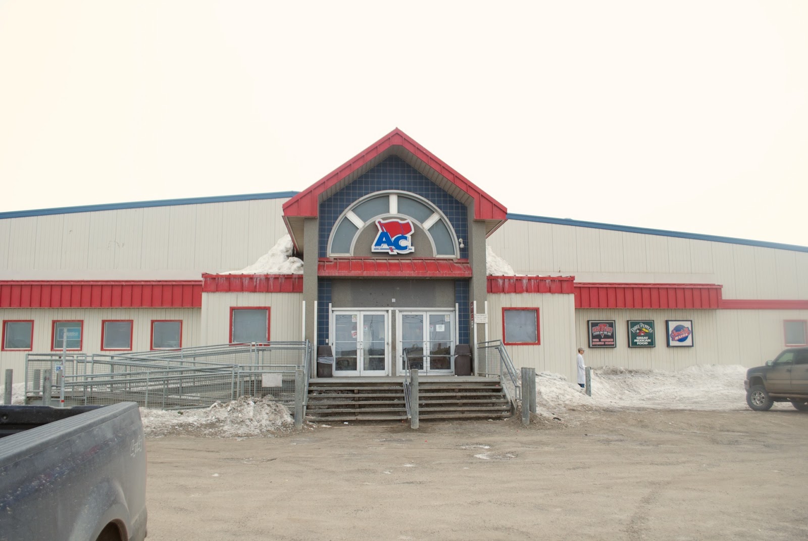 Richard's Page: More Snapshots of Barrow