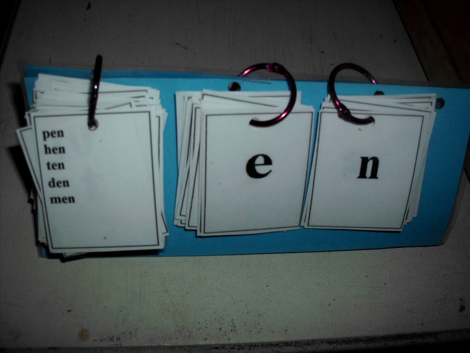 Fun For Tots: Tot Lessons activities for pre-reading and early reading